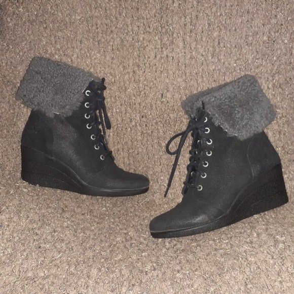 UGG | Shoes | Uggzeablack Suede Leather Shearling Wedge Laceup Bootssz ...